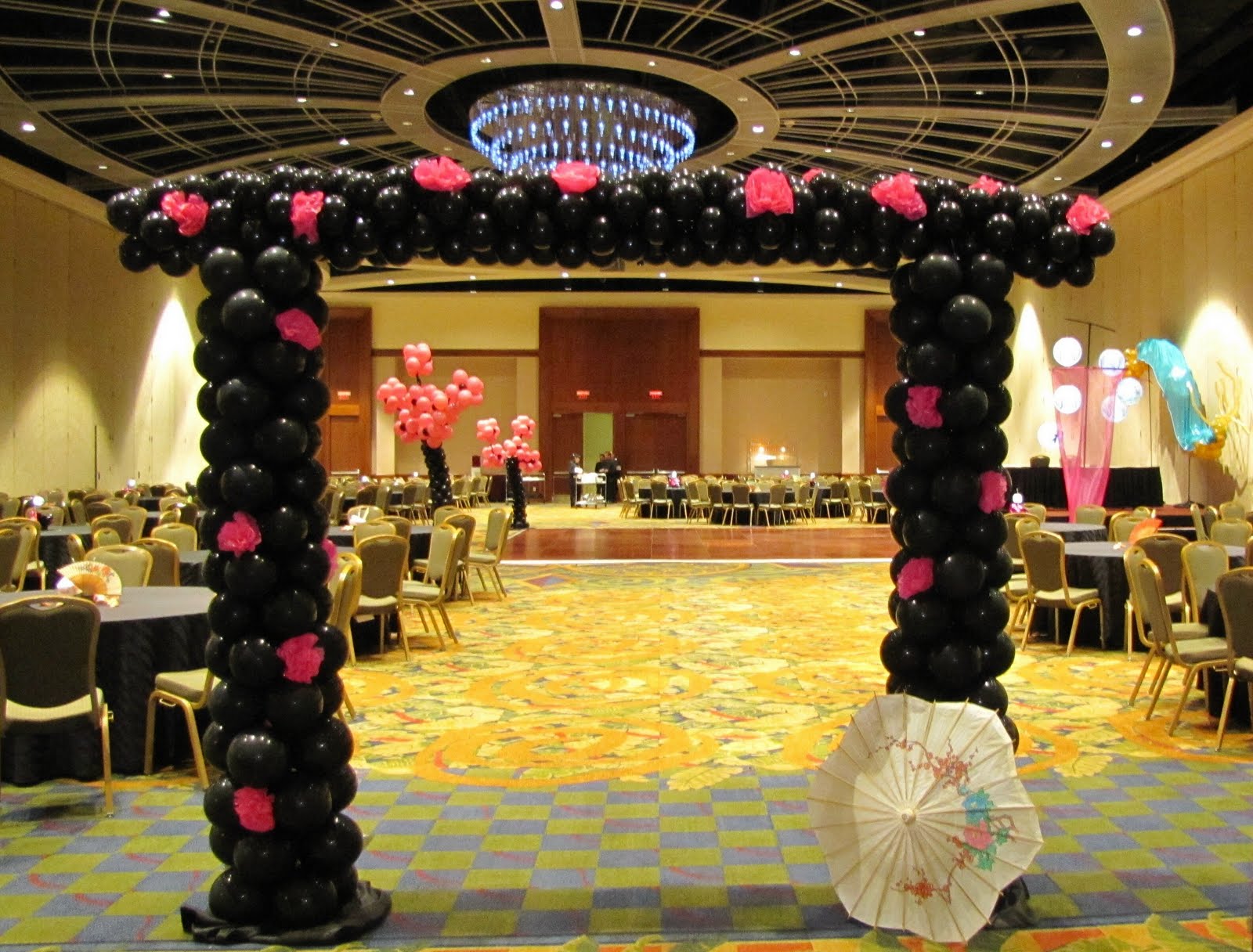 Party People Event Decorating Company: Lake Gibson Prom 2010