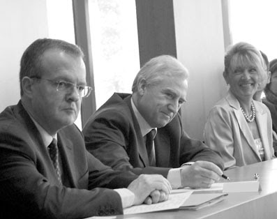 Nicole Bertin Infos: La toile se referme sur Bruno Guigue : le sous ...