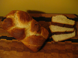 Bennardo Bakes: Nisua (Pulla) Bread