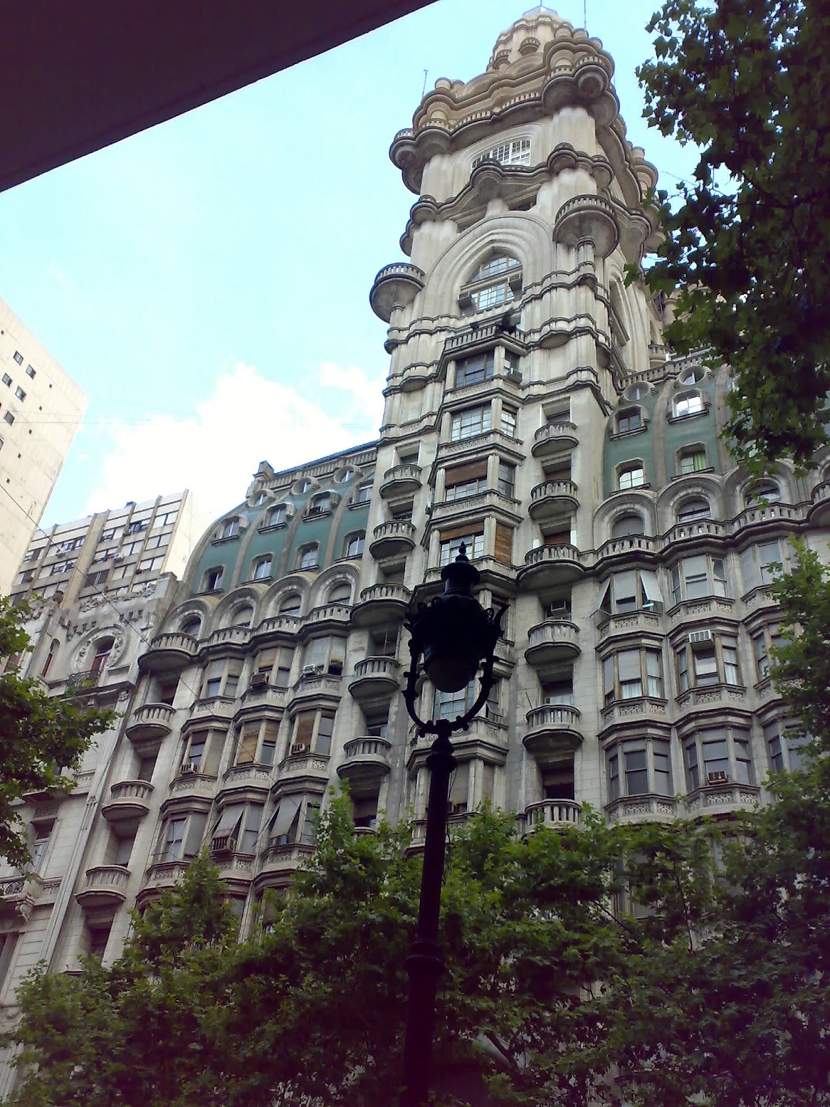 Ecléctica Buenos Aires: El palacio Barolo...!