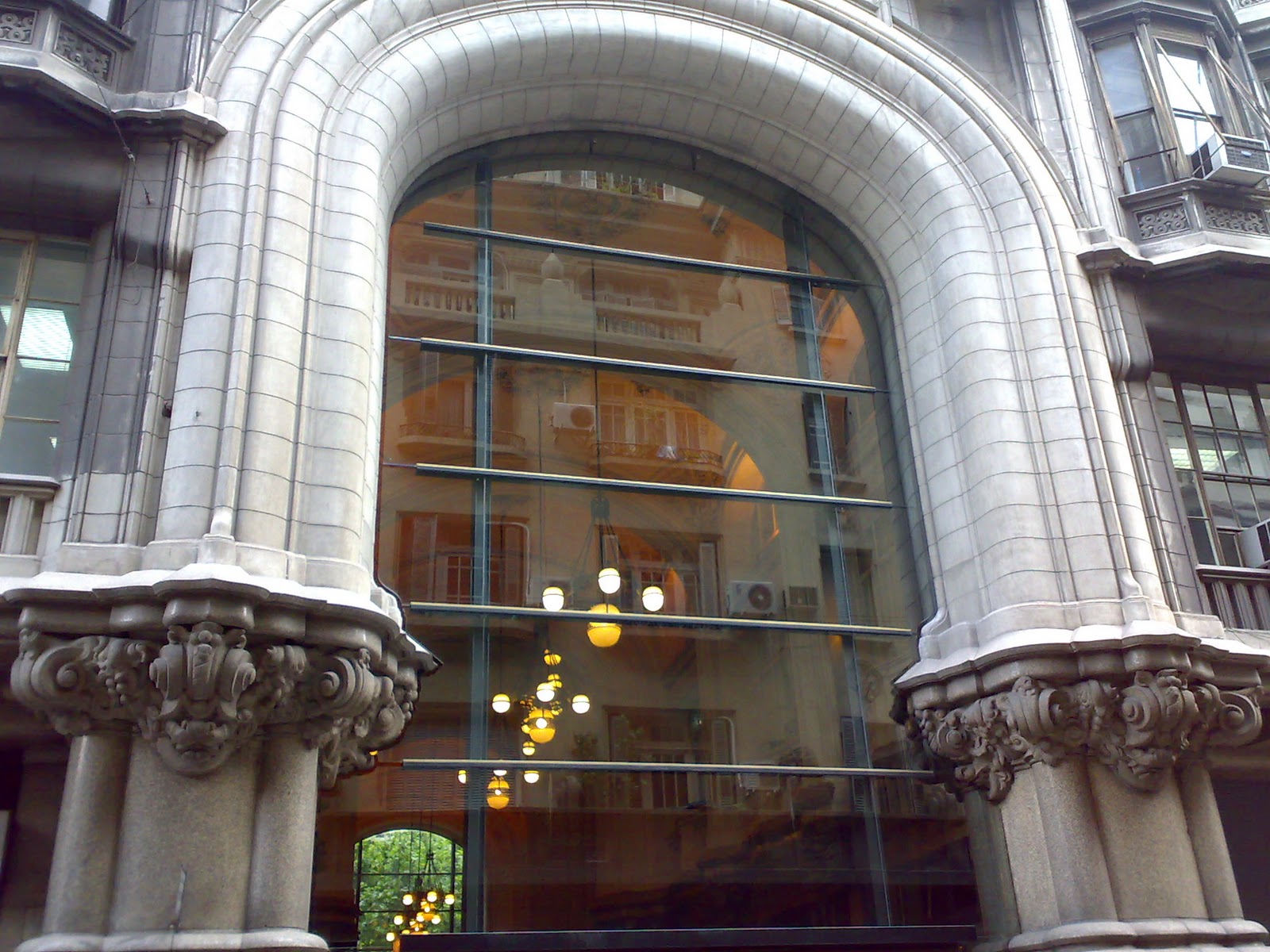 Ecléctica Buenos Aires: El palacio Barolo...!