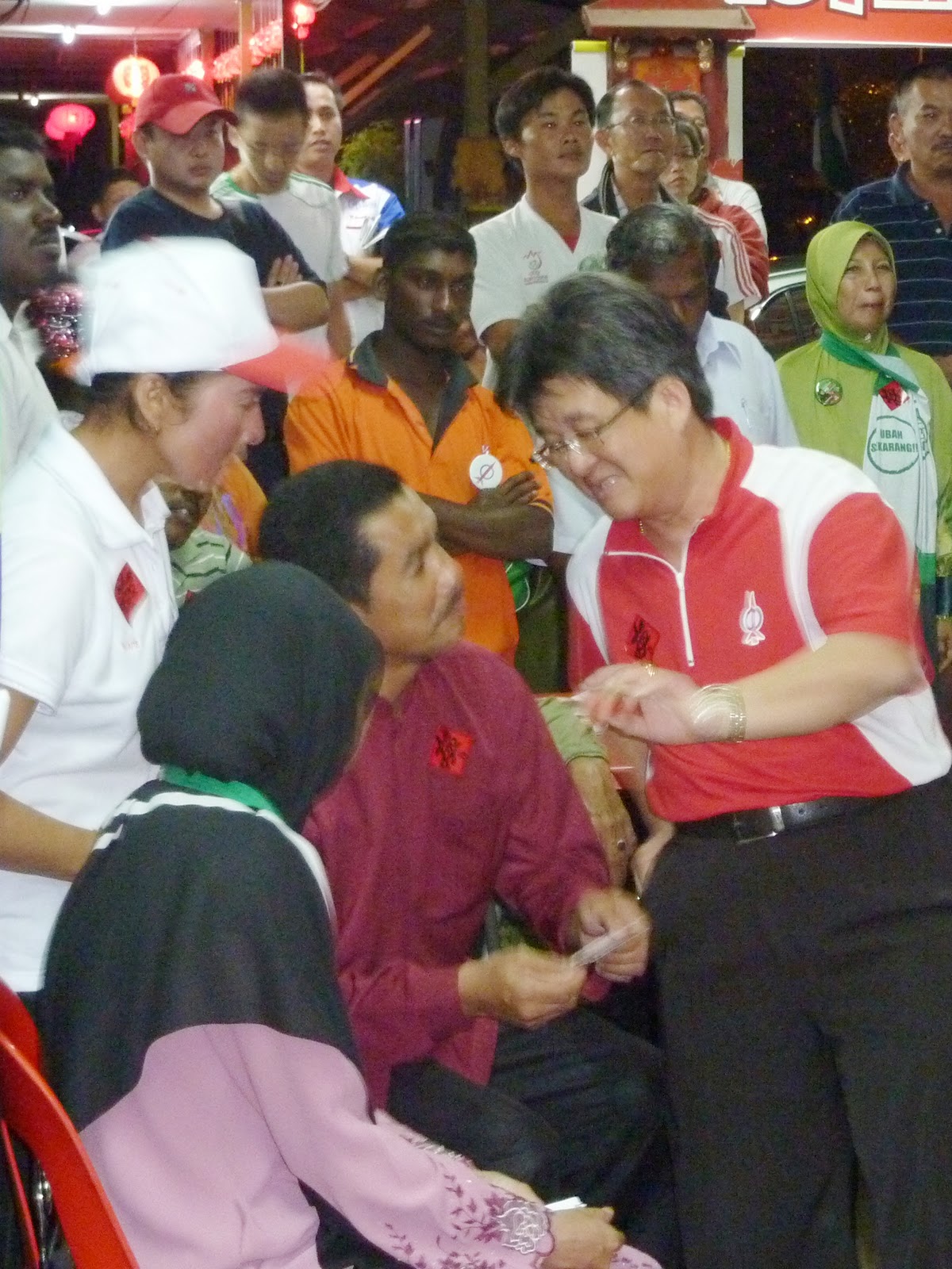 魏宗贤文打烟之声 Gwee Tong Hiang for Bentayan: YB Sdr Nga Kor Ming Berkempen ...