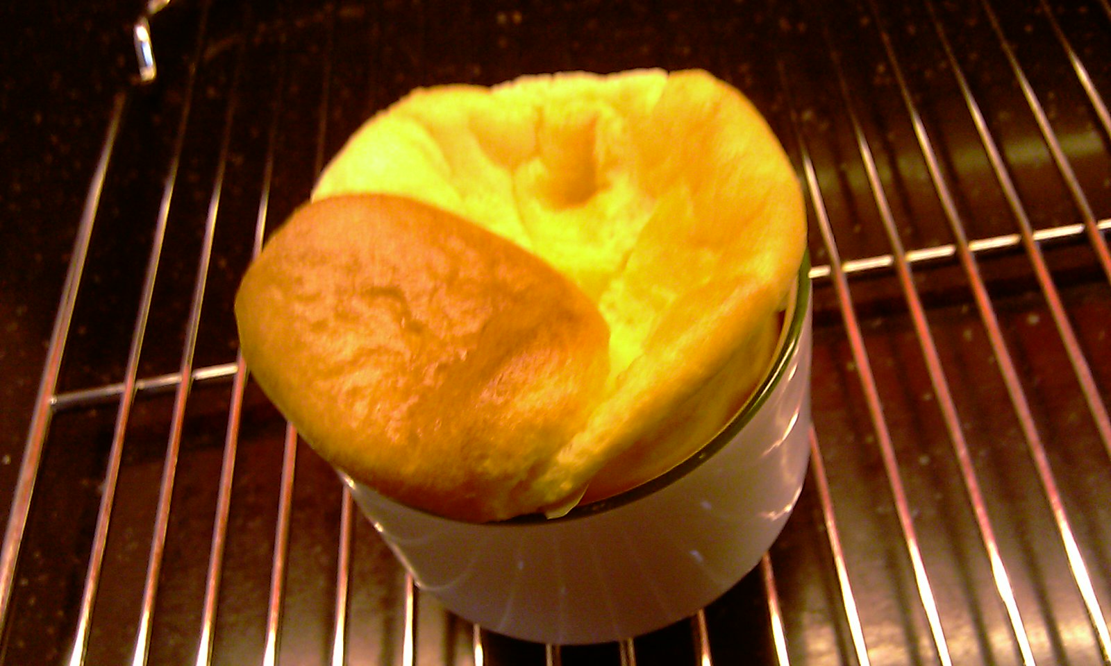 Food Gastronomy: Plain Souffle (Whisking Method)