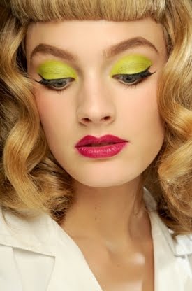 Make-up Your Mind: Bright eyes makeup trends for Spring/Summer 2011!