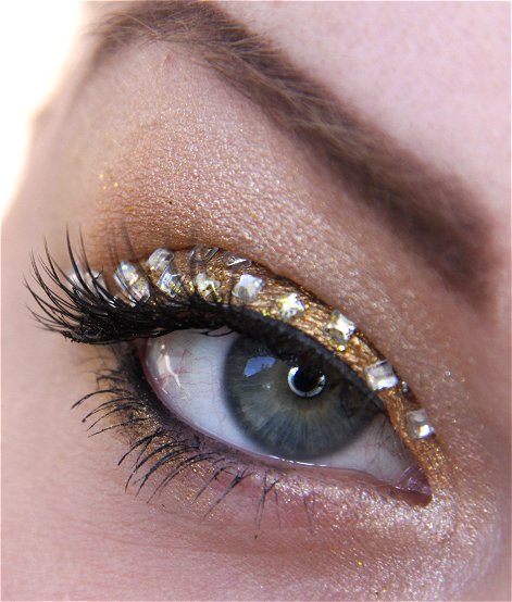 Makeup your Jangsara: Tutorial: Gold with Diamonds