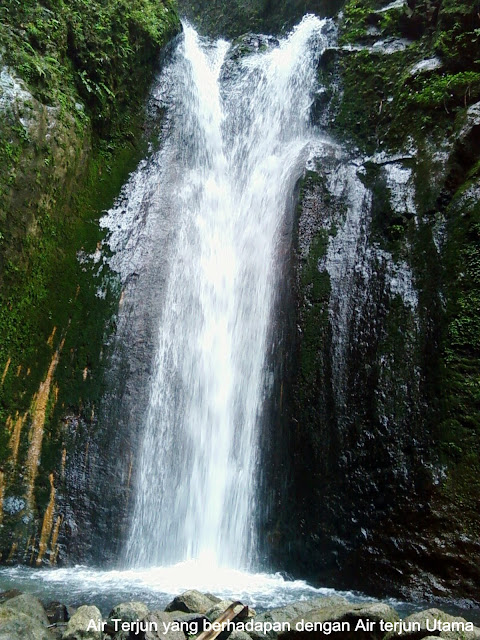 air terjun yeh selem pangkungparuk