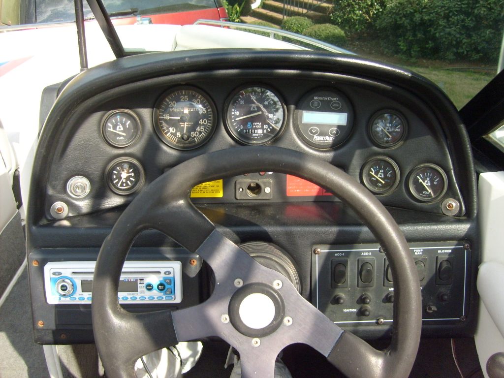 For Sale: For Sale - '93 Mastercraft ProStar 205