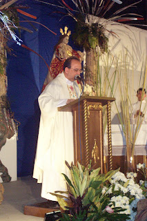 Traditional Roman Catholic Philippines: Fr. Roy Rosales' Novus Ordo ...