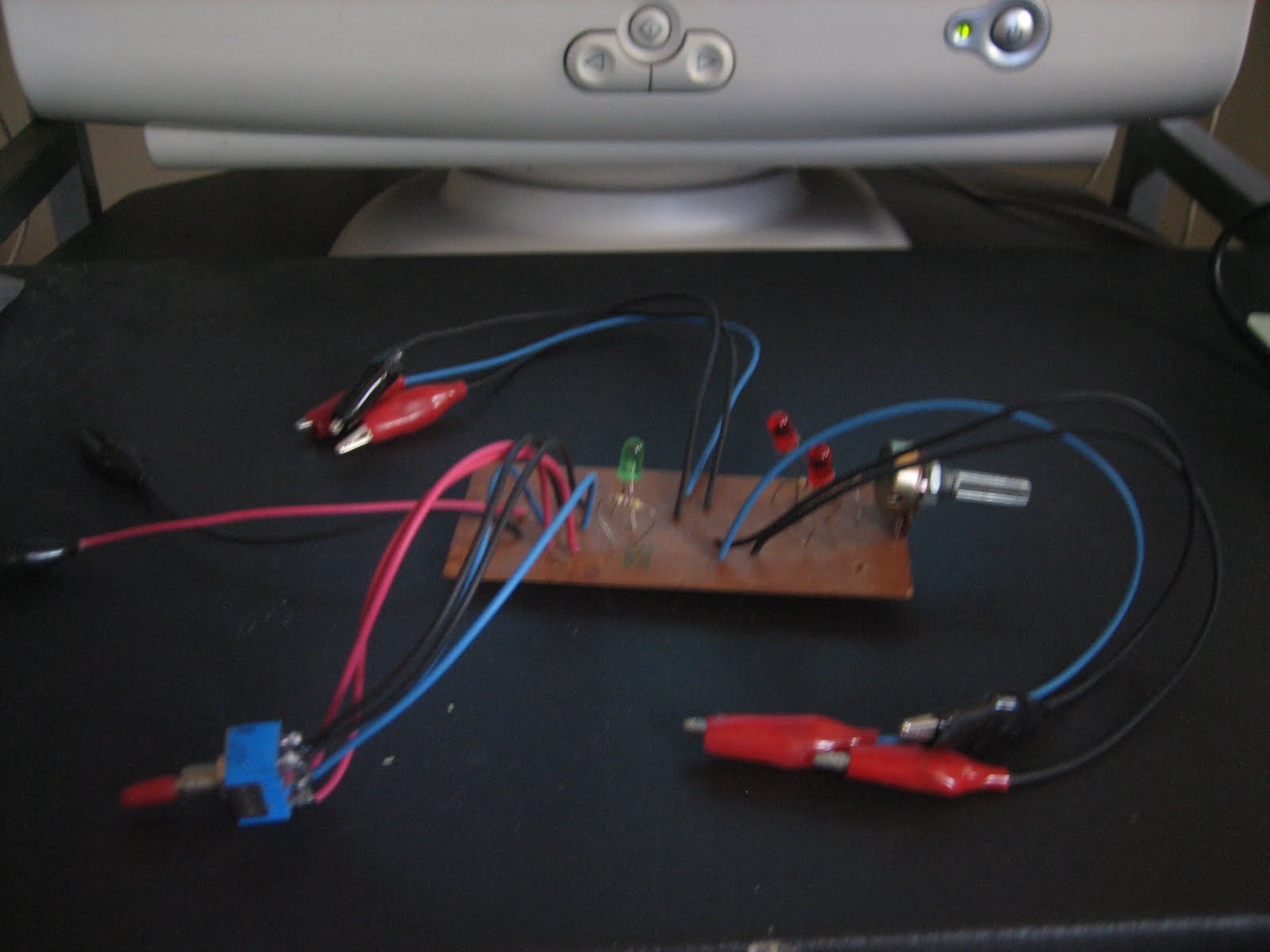 Electronics Etc........................: Simple FET(Field Effect ...