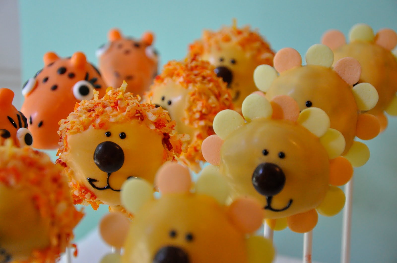 Little Miss Sweet & Spicy: Safari Cake Pops