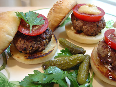 Once Upon a Plate: Mini Hamburgers