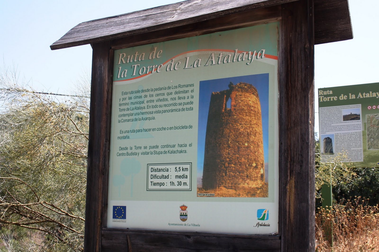 The Blue Colour of The Sky: 65 LA VIÑUELA: A MIRROR OF THE SEA