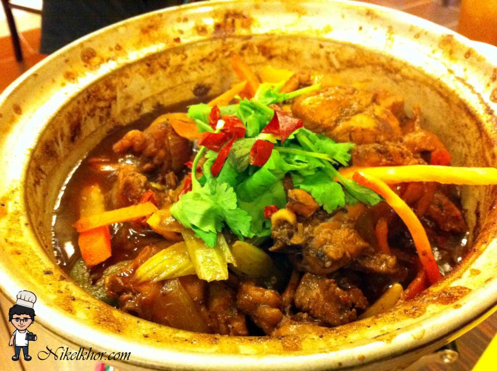 Chicken Hot Pot @ SSTwo Mall , Petaling Jaya | Nikel Khor ^ ^ PaPago kaki