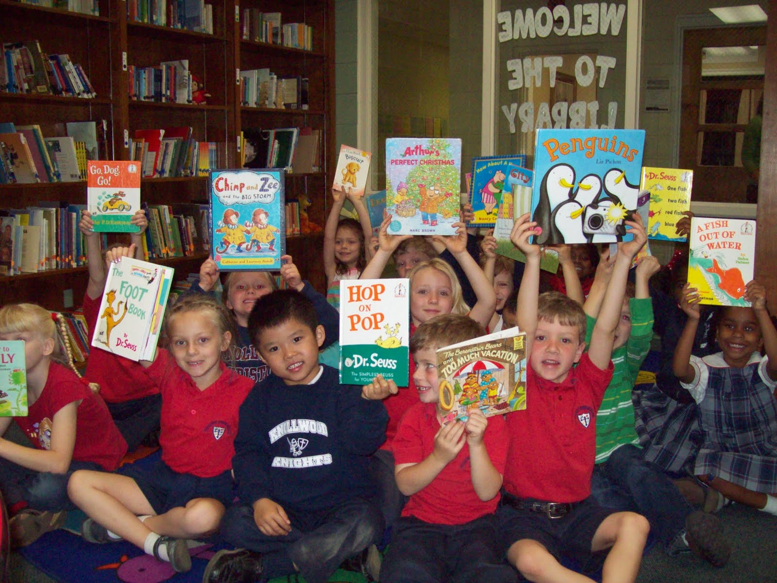Knollwood Christian School Library Blog: Summer Reading