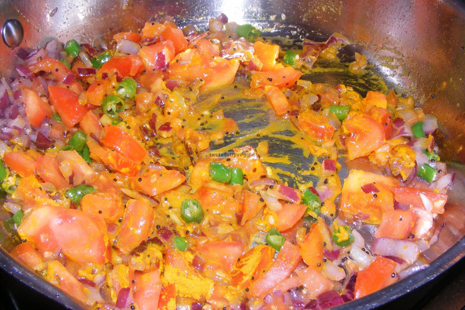 Tastefully Veggie ...: Power Poha