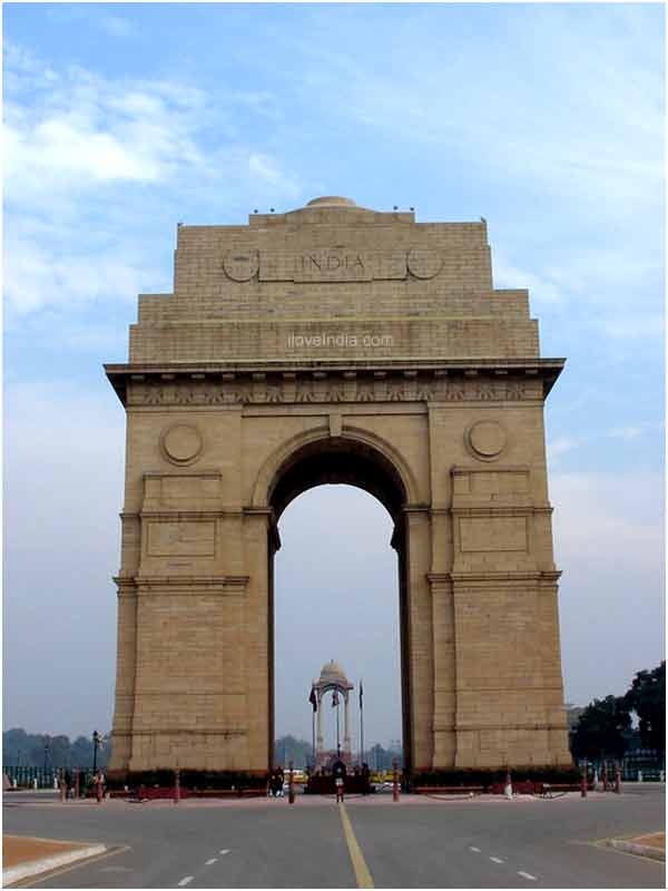 Waz World: FACTS ABOUT INDIA GATE