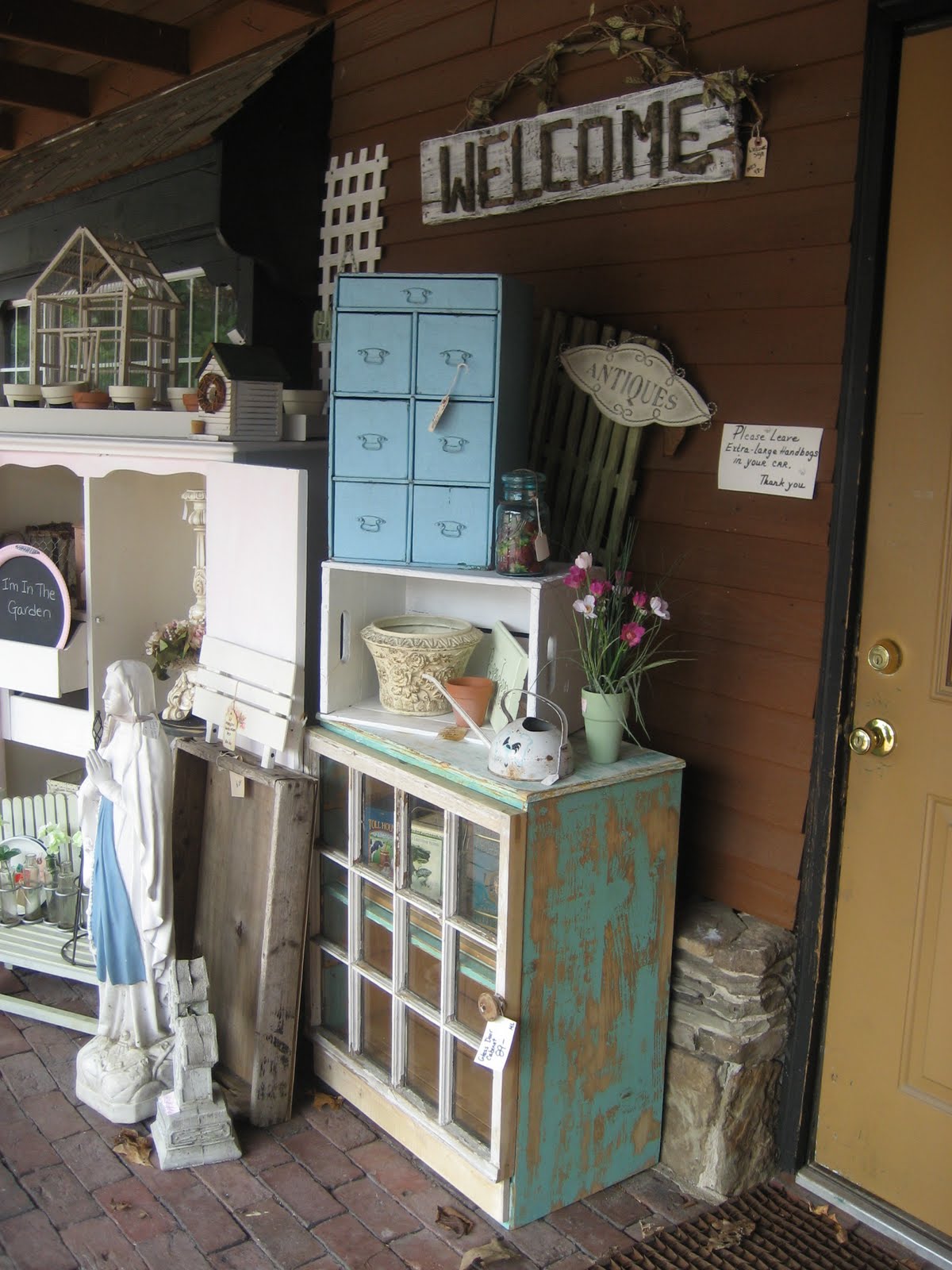 A Cottage Muse: vintage garden treasures...