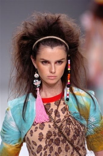 Medusa: BONES OF CONTENTION ON THE CATWALK...