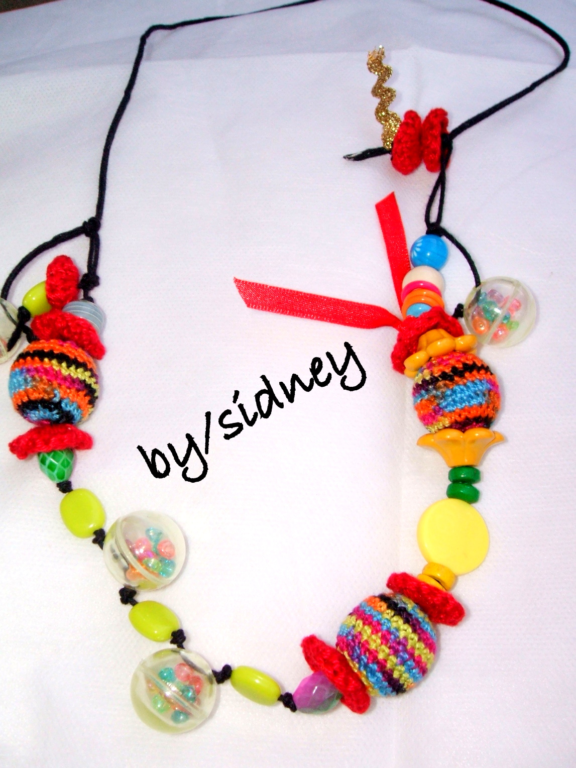 Sidney Artesanato: Colar bolinhas coloridas
