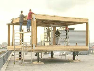 MORE FOR LESS: LOFT CUBE, Werner Aisslinger.