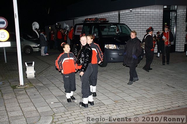 Regio Events: Mars van Amicitia/ fakkel-optocht groots vuurwerk (up ...