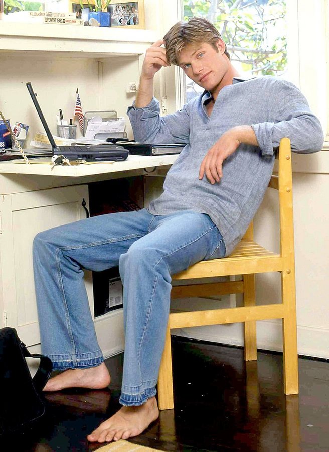 Hunk In Blue Jeans Chris Carmack