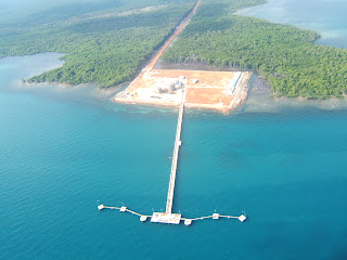 BELITONG TIMUR: Beberapa Masalah Tentang Selat Karimata