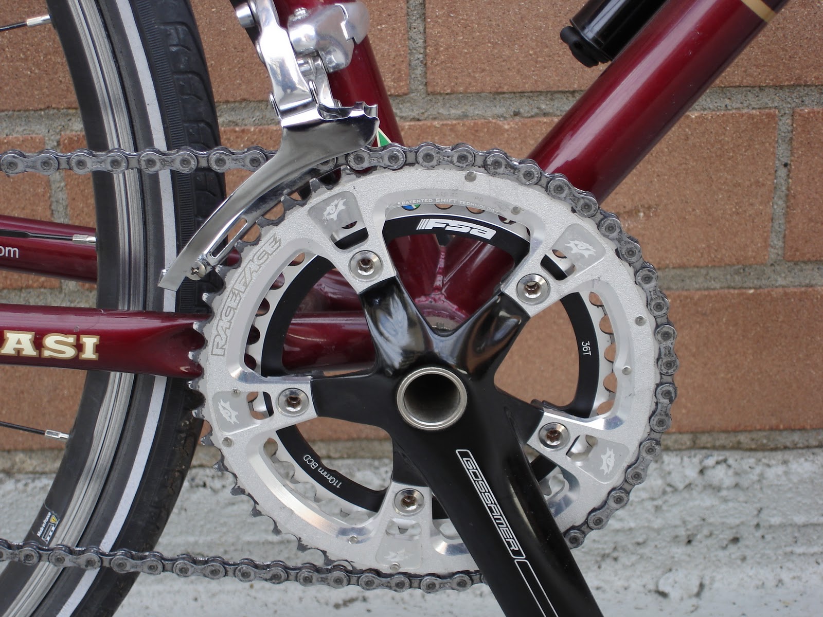 Saddle Up Bike: Two Speed Bicycle