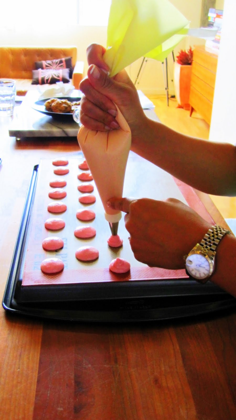 Magpie's Recipes: Step by step photos from my macaron making class with ...