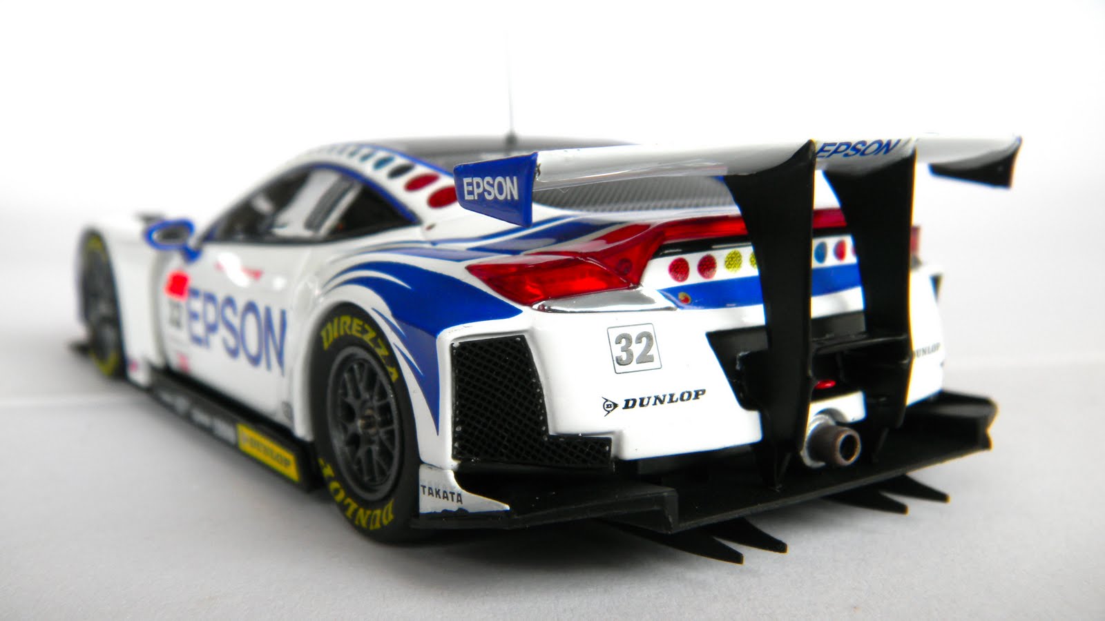 118 MODELS: Honda HSV-010 Super GT500 2010