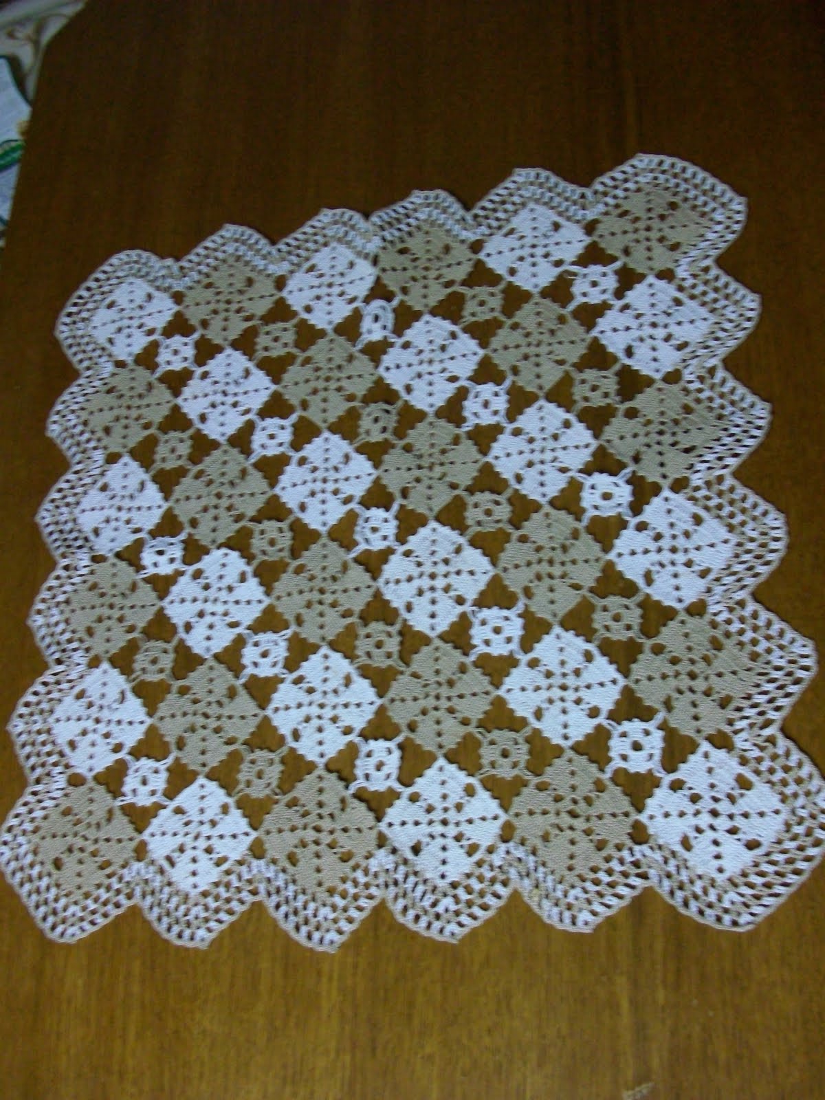 Croset macramea (mileuri) lucrate manual