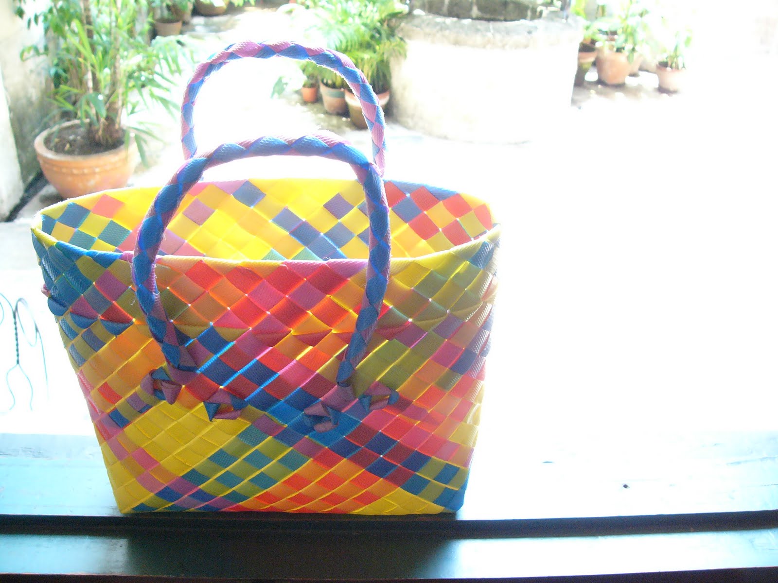 LA MONJA LOCA: May 2010