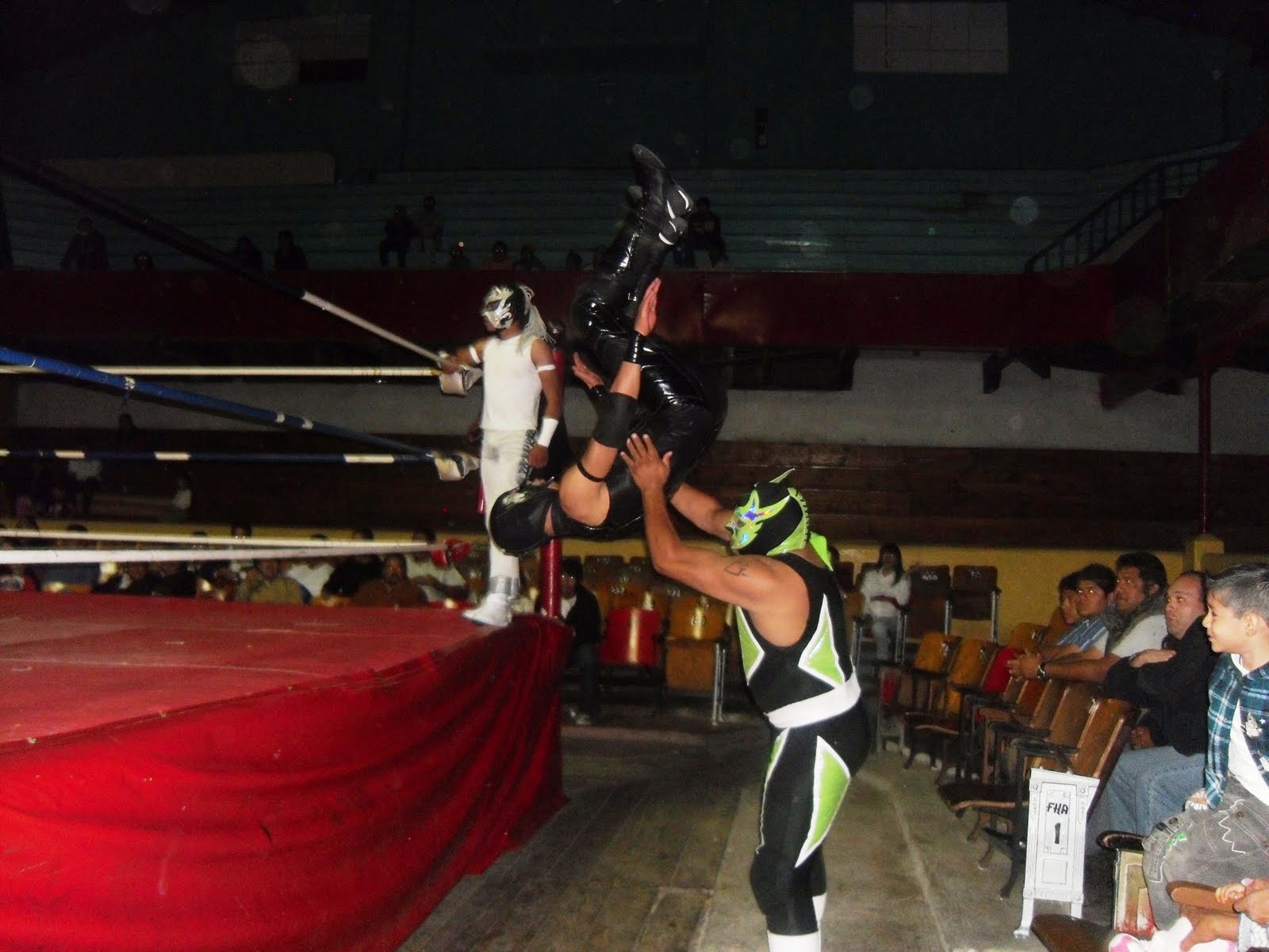 ESTRELLAS DEL RING.: “Simplemente lo Pensé”, Niño de Fuego se Jugó la Vida