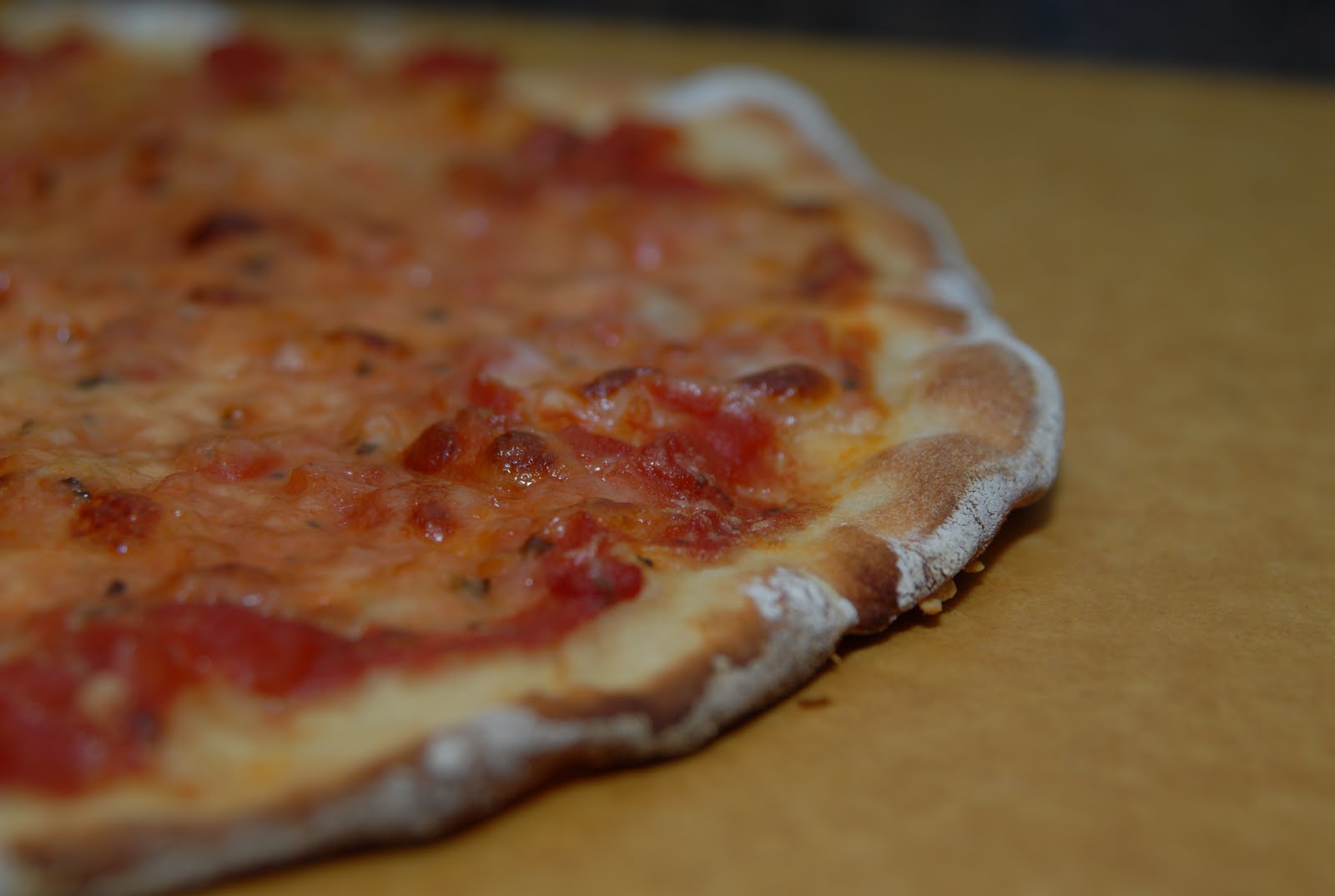 Foodie-bia: Neo-Neapolitan Pizza Crust