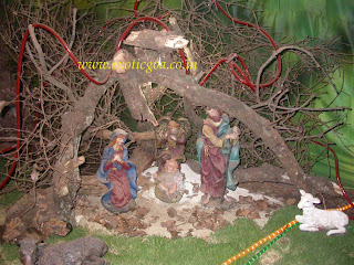 See Goa through my eyes: Christmas in Goa - The Christmas Crib