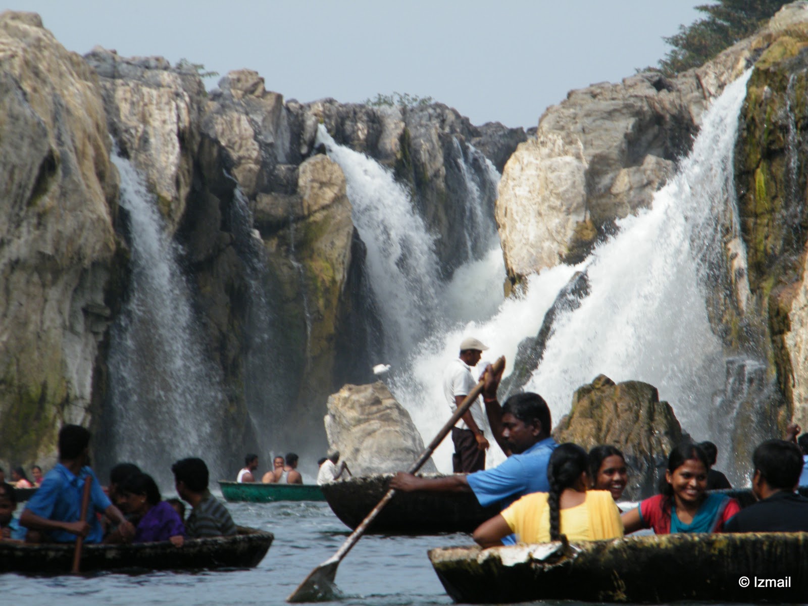 Escapades....: Hogenakkal Falls, Tamilnadu