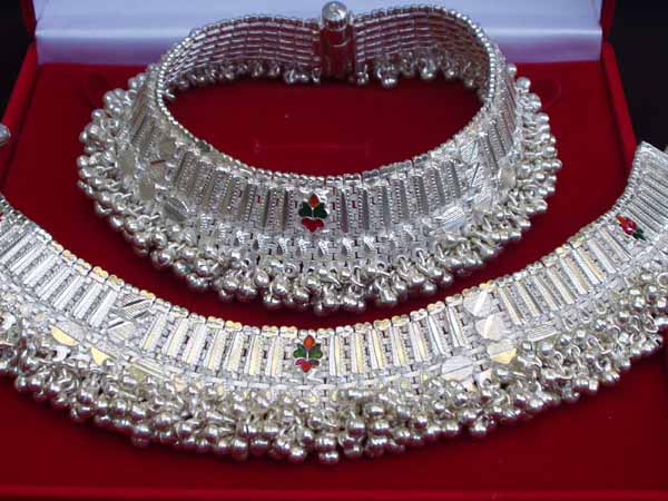 payal design: .....................S.L.PAYAL.SILVER ANKLETS