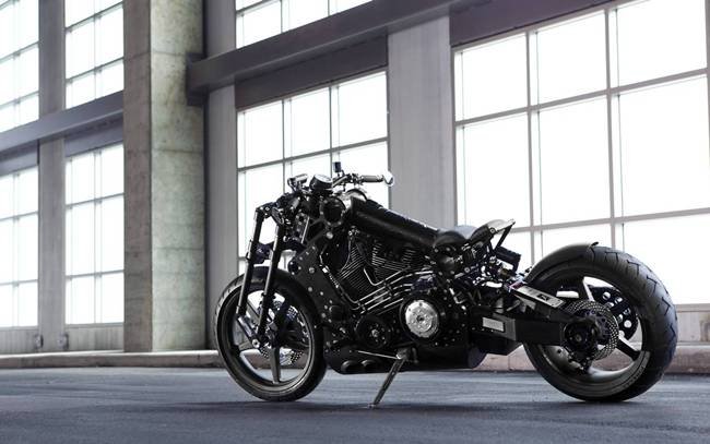 All Things Alpha: 2011 Confederate Motor P120 Fighter Black Flag