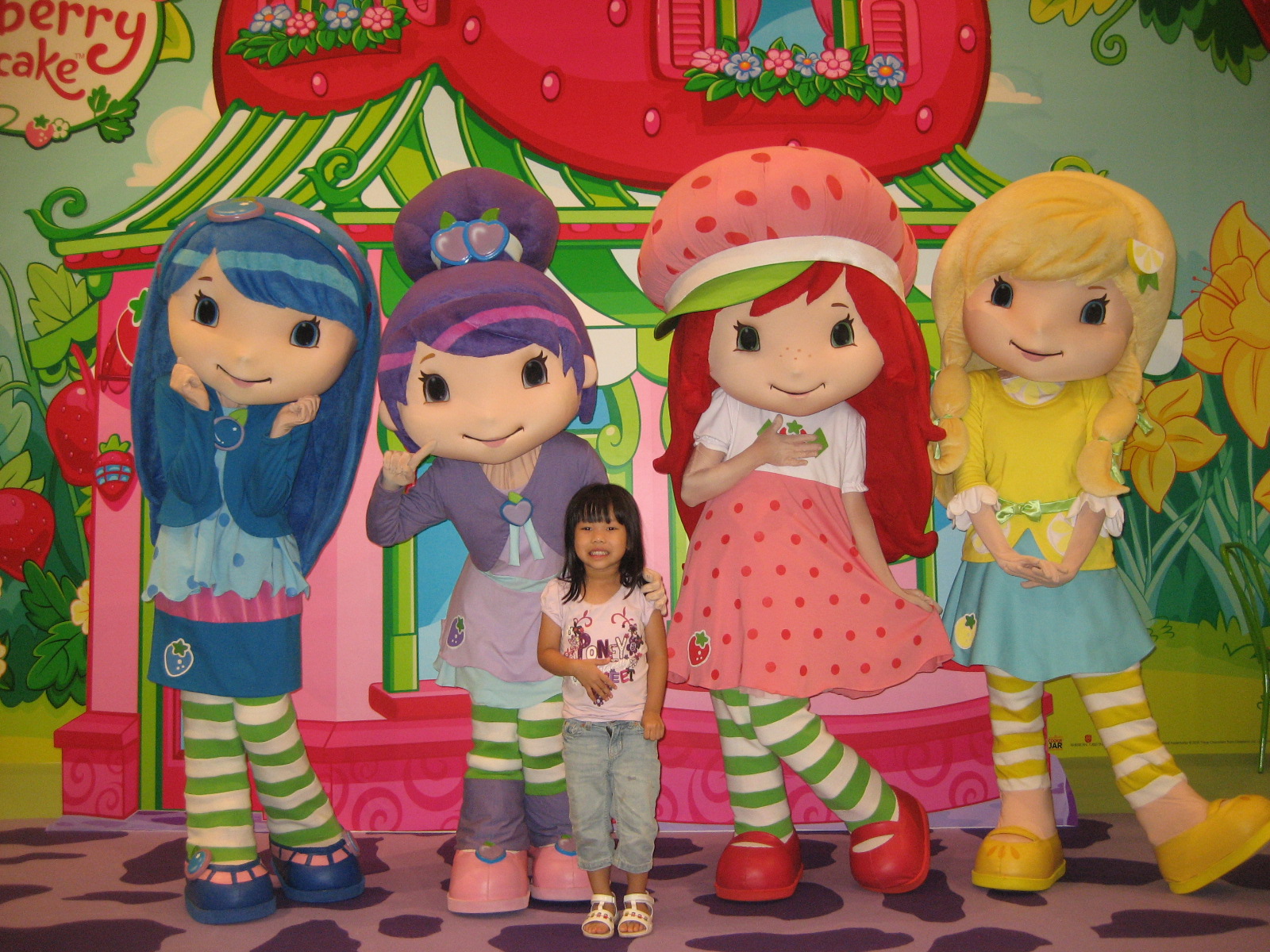 The Chins: Strawberry Shortcake performance