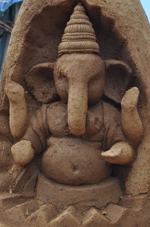 Nancy's India Blog: Ganesh Festival - The Life Cycle of a Ganesh Statue