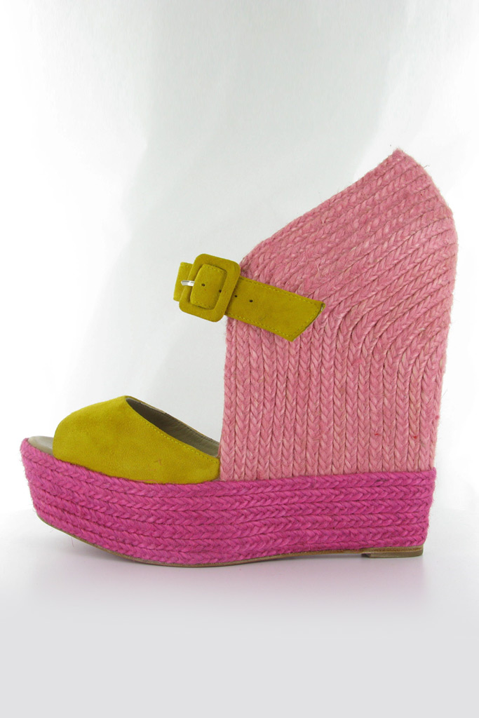 StyleWay: Weird Wedges!!!!