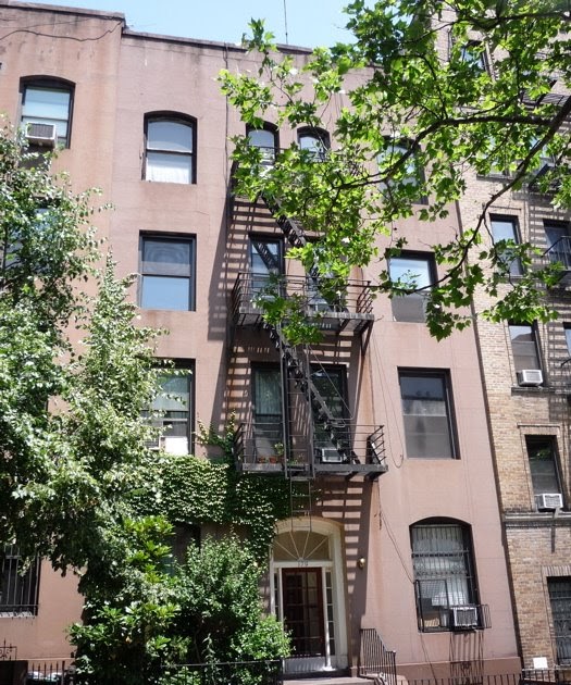 A Walk in the East 90s: At Home with the Marx Brothers and "The ...