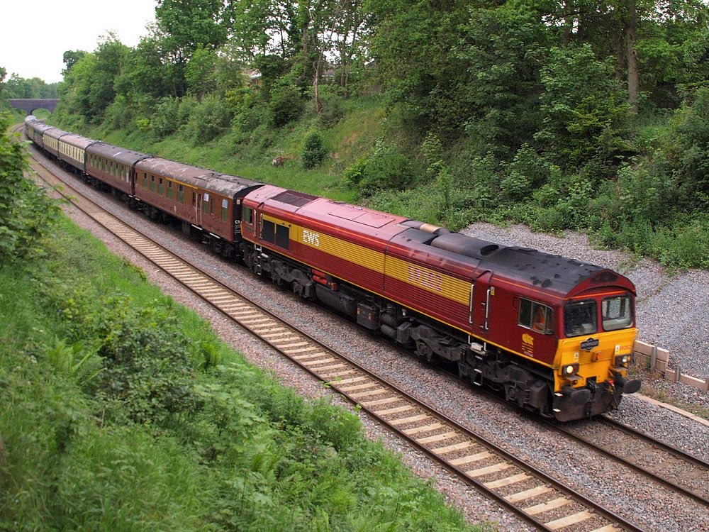 Park Here: Class 59 at Aldridge