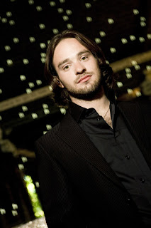 Fitties: British Actor: Charlie Cox