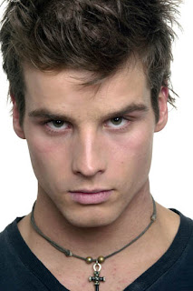 Fitties: Swiss Pop Singer: Patrick Nuo