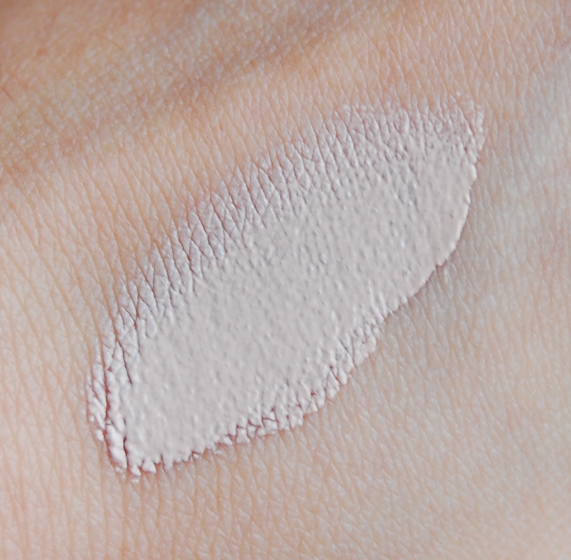 Testing Dr. Jart Healing BB Cream Black Label - Shen's Addiction