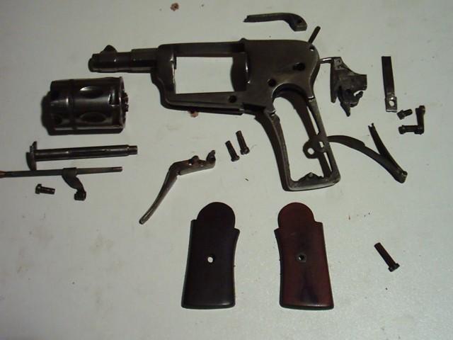 Revólver "Velo-Dog" | Armas de Fuego