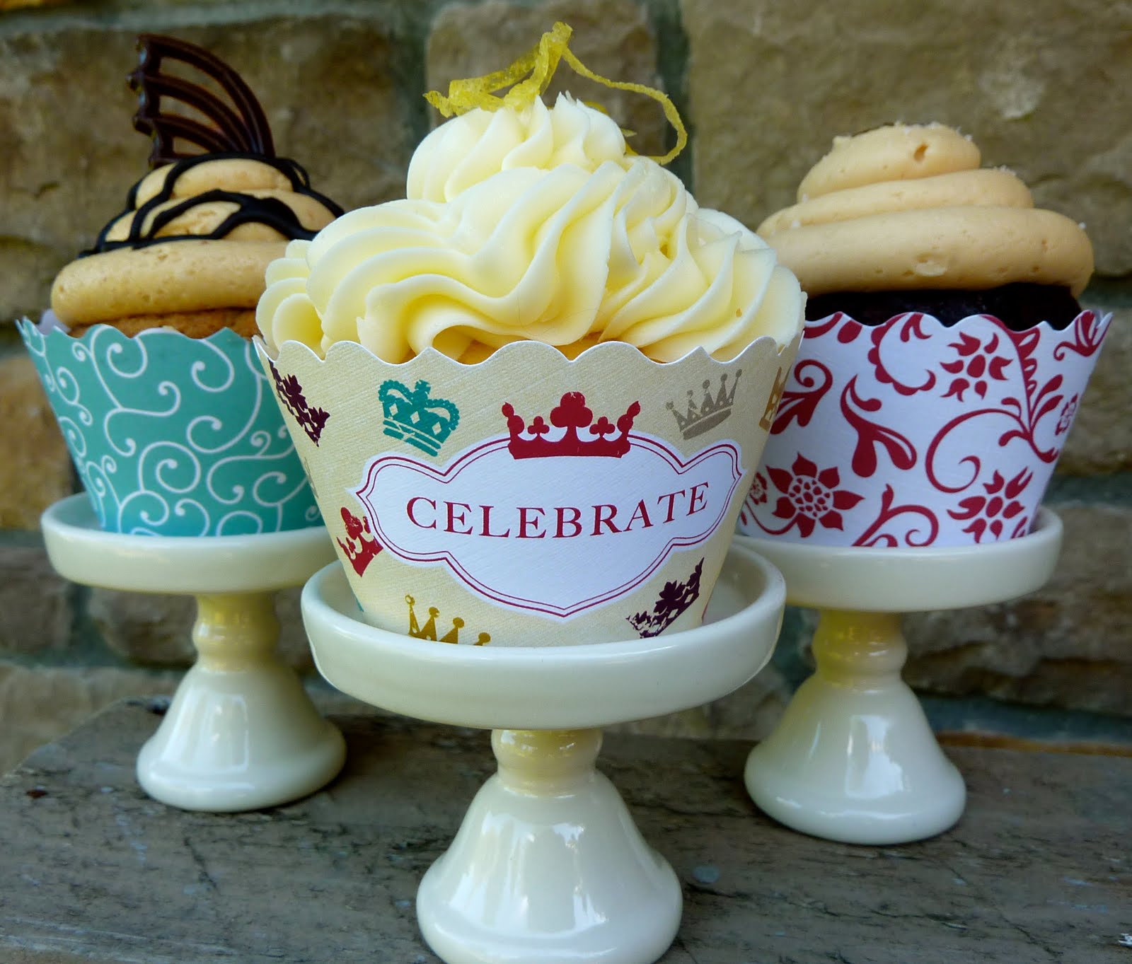 Bella Cupcake Couture: Jubilee Cupcakes Grand Re-Opening