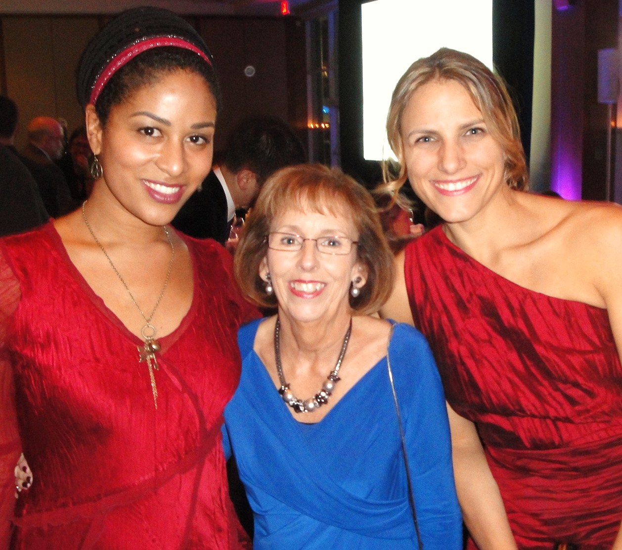 Trans Forming Media (TFM): NY LGBT Center Hosts "Women's Event 13" Gala ...