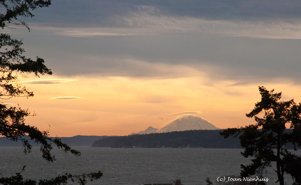 Pacific Northwest Photography: Fall Morning on Whidbey Island